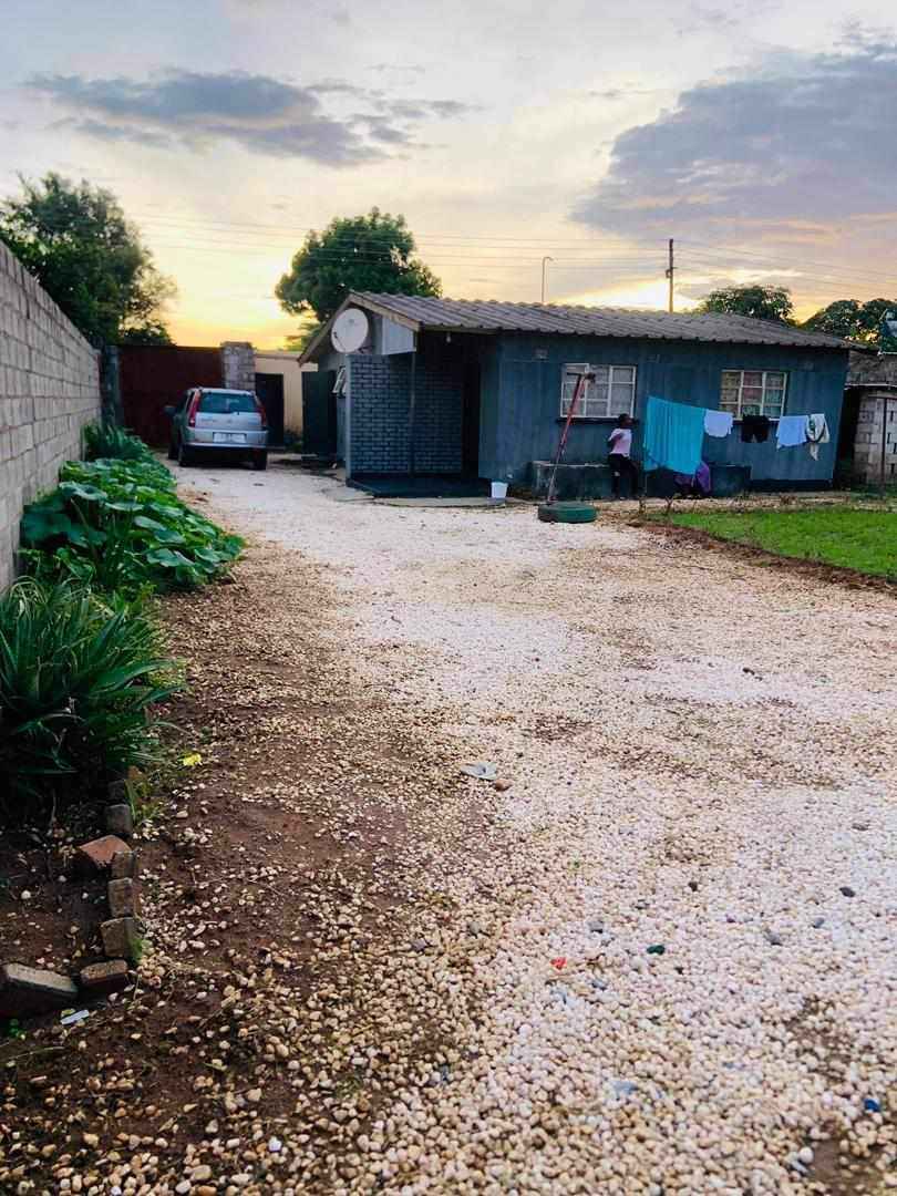 Boarding Houses In - Lusaka, Libala Stage One - Bukata Female House